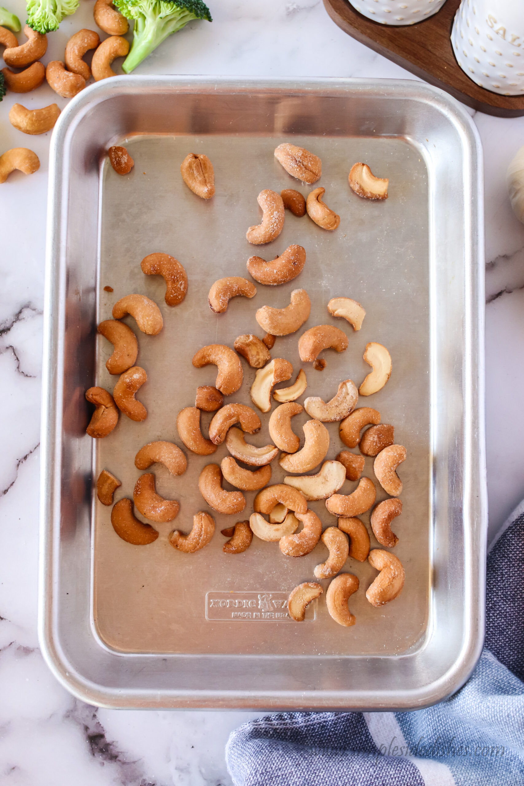 Cashew Broccoli - simplesidedishes.com