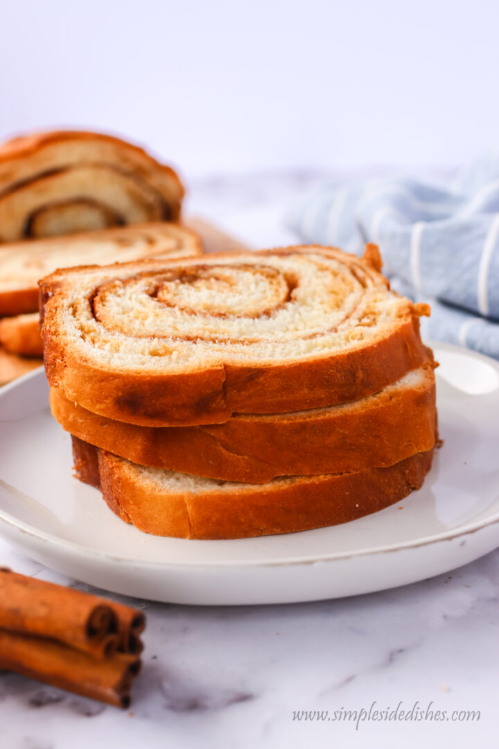 Cinnamon Swirl Bread - simplesidedishes.com