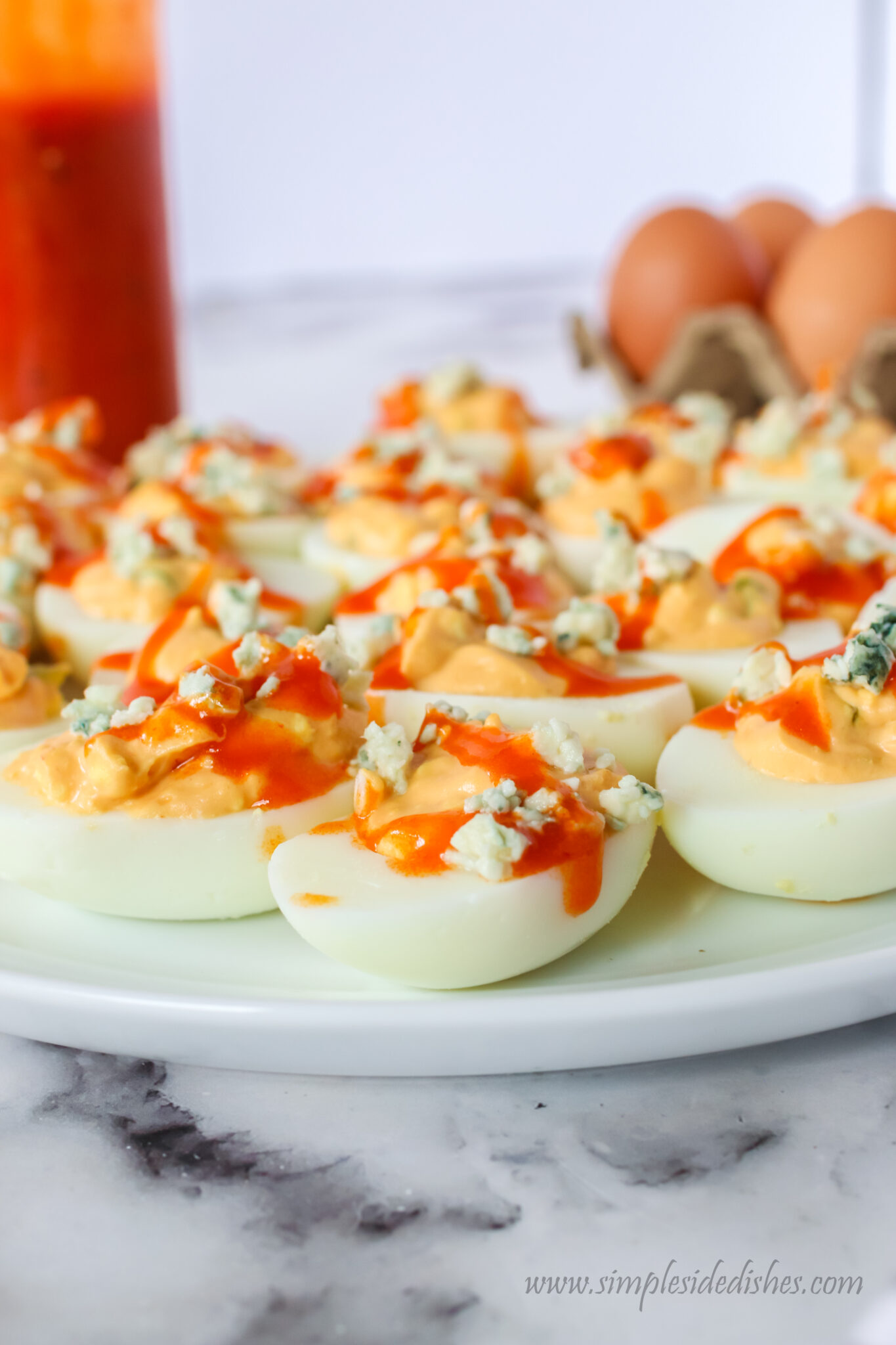 Buffalo Blue Cheese Deviled Eggs - simplesidedishes.com